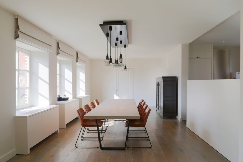 Custom cabinet with steel - HOOG.design - Exclusive living inspiration