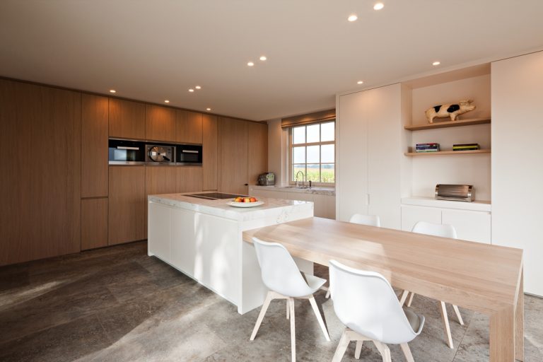 Project Moen country style