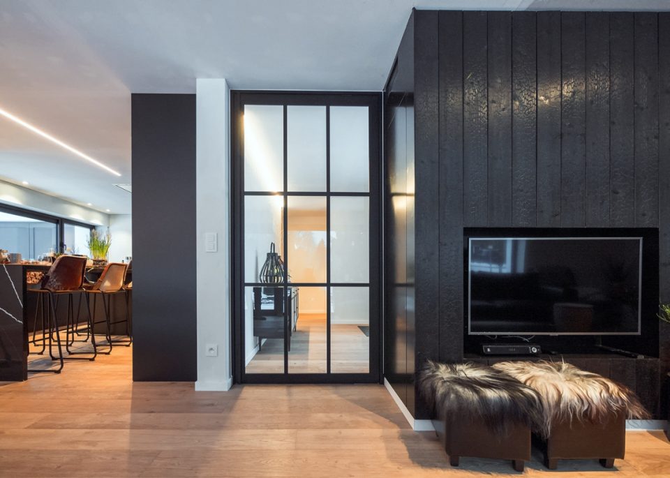 Steel look interior doors