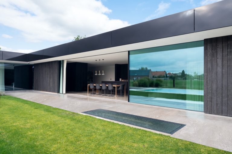 Basalte design home automation in modern villa - HOOG.design ...