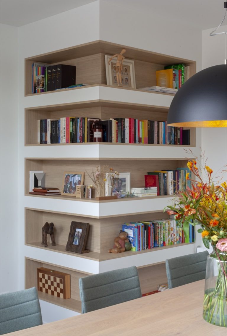 Painting duplex apartment with showroom