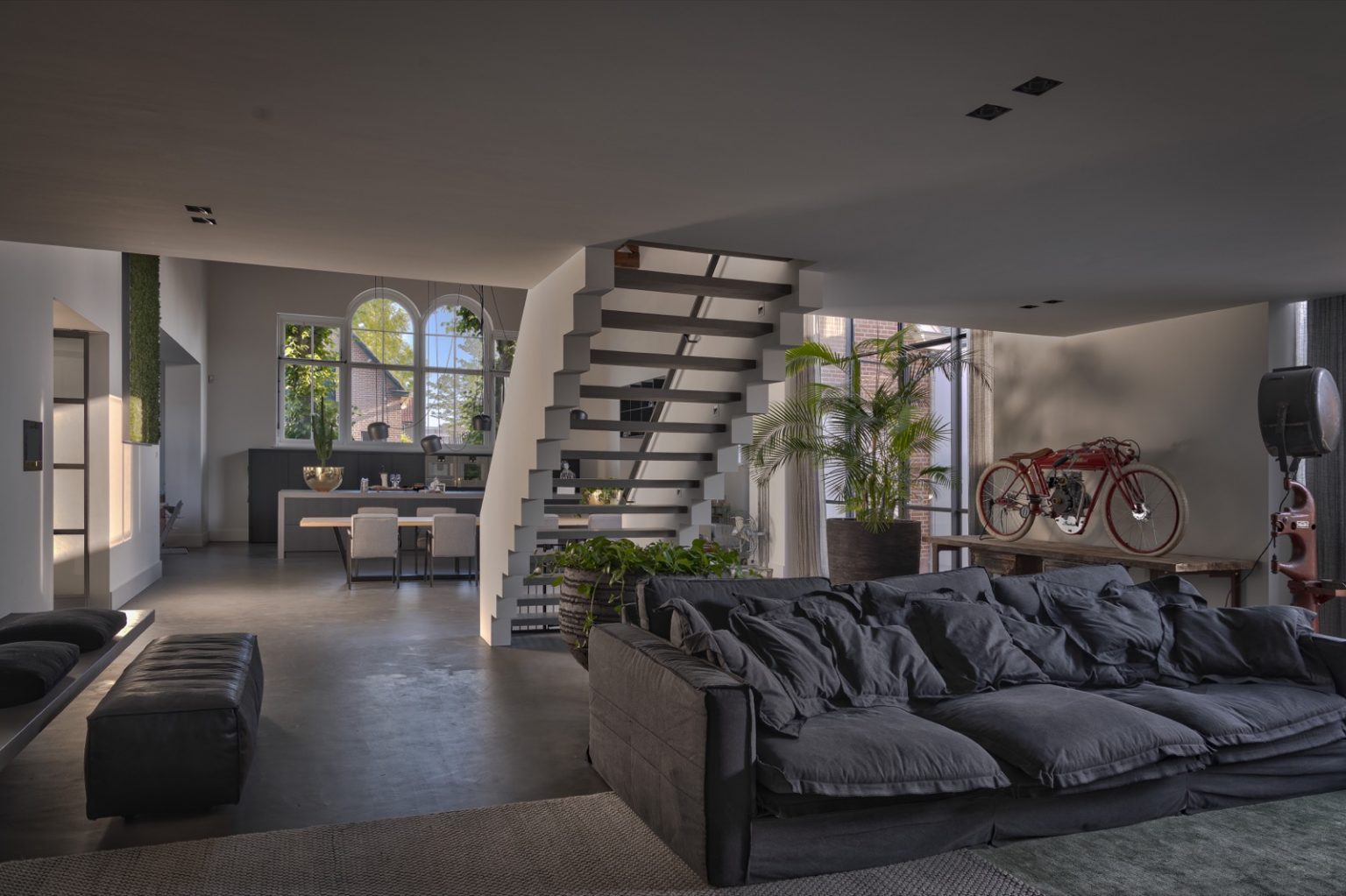 Frontyard. Backyard. Interior. - HOOG.design - Exclusive living inspiration