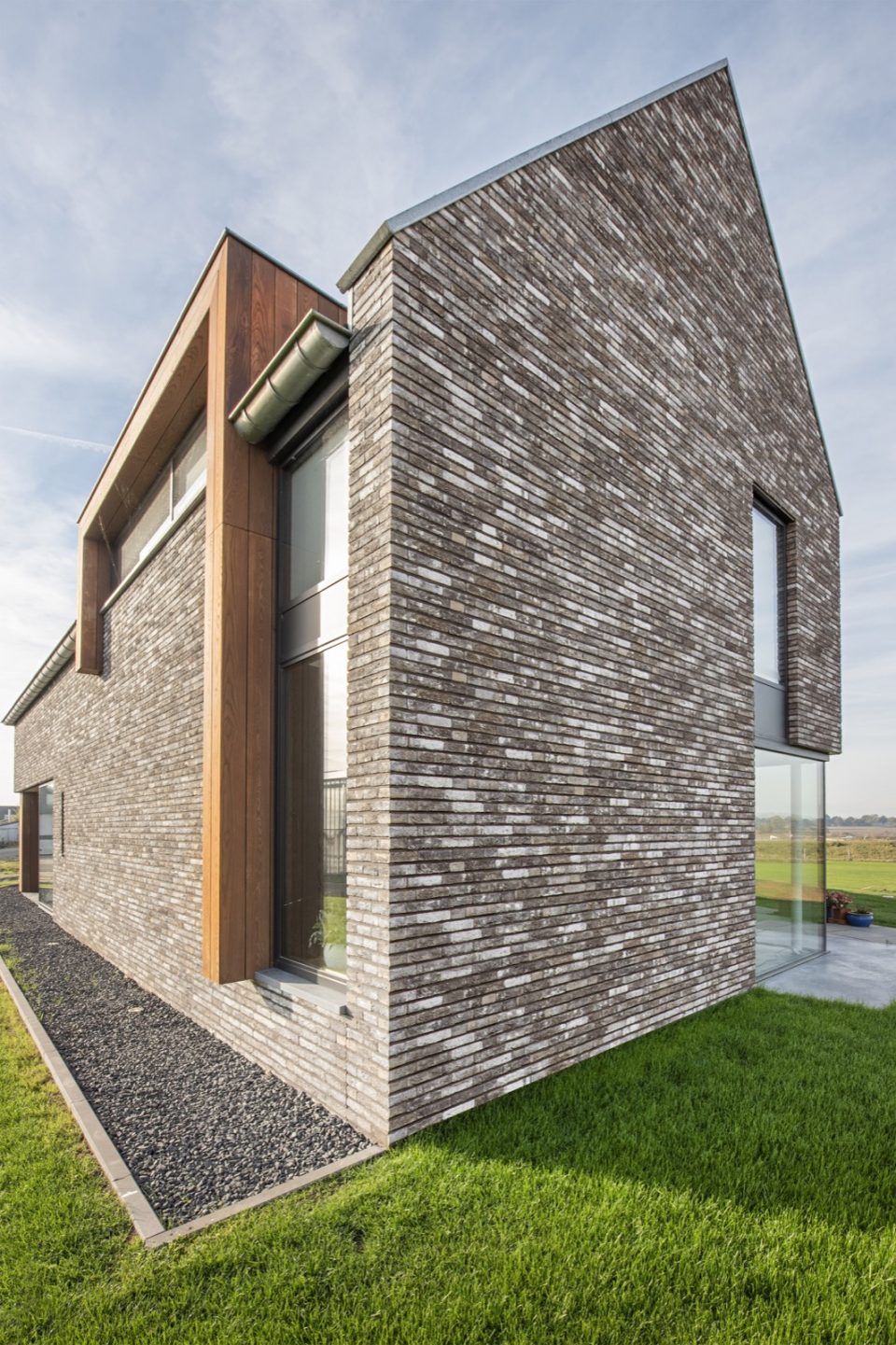 Modern villa in Velden