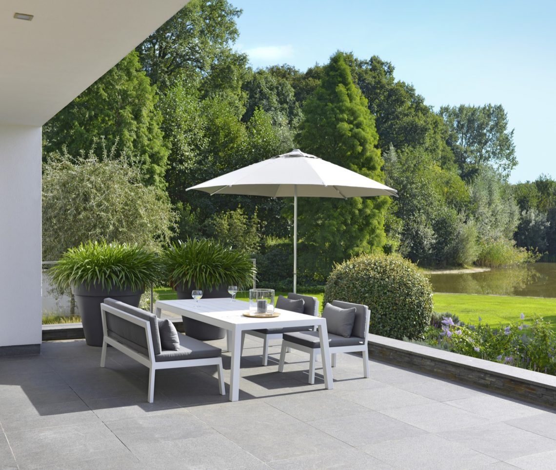 Right Mike - HOOG.design - Exclusive living inspiration