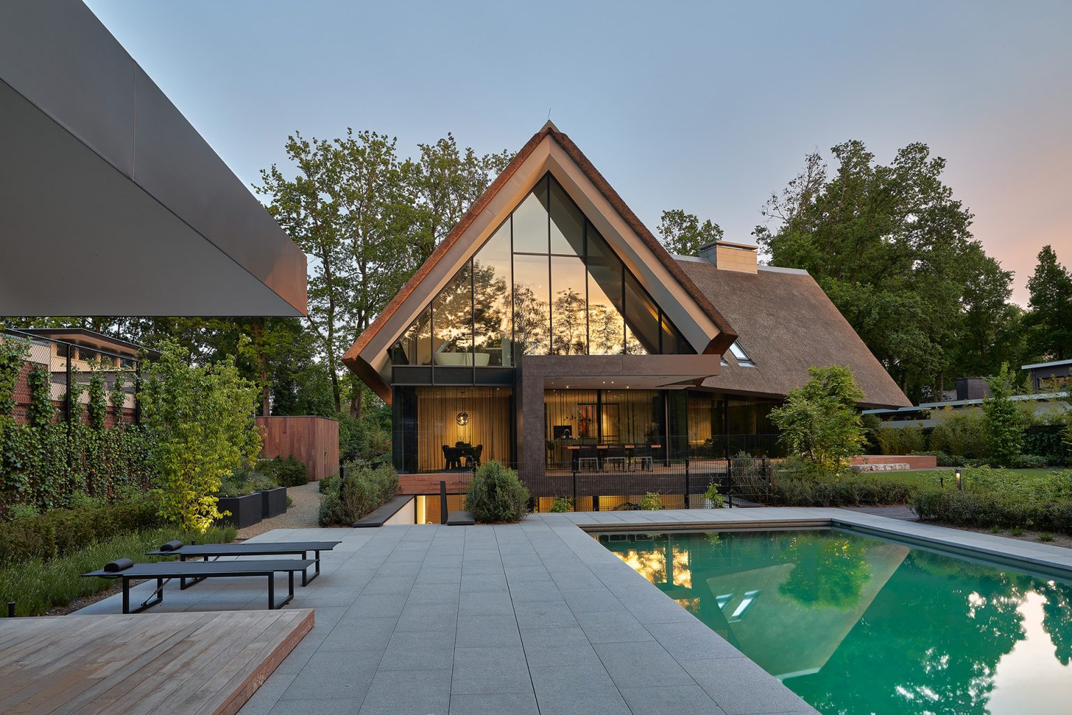 Luxury country house with pool and terrace