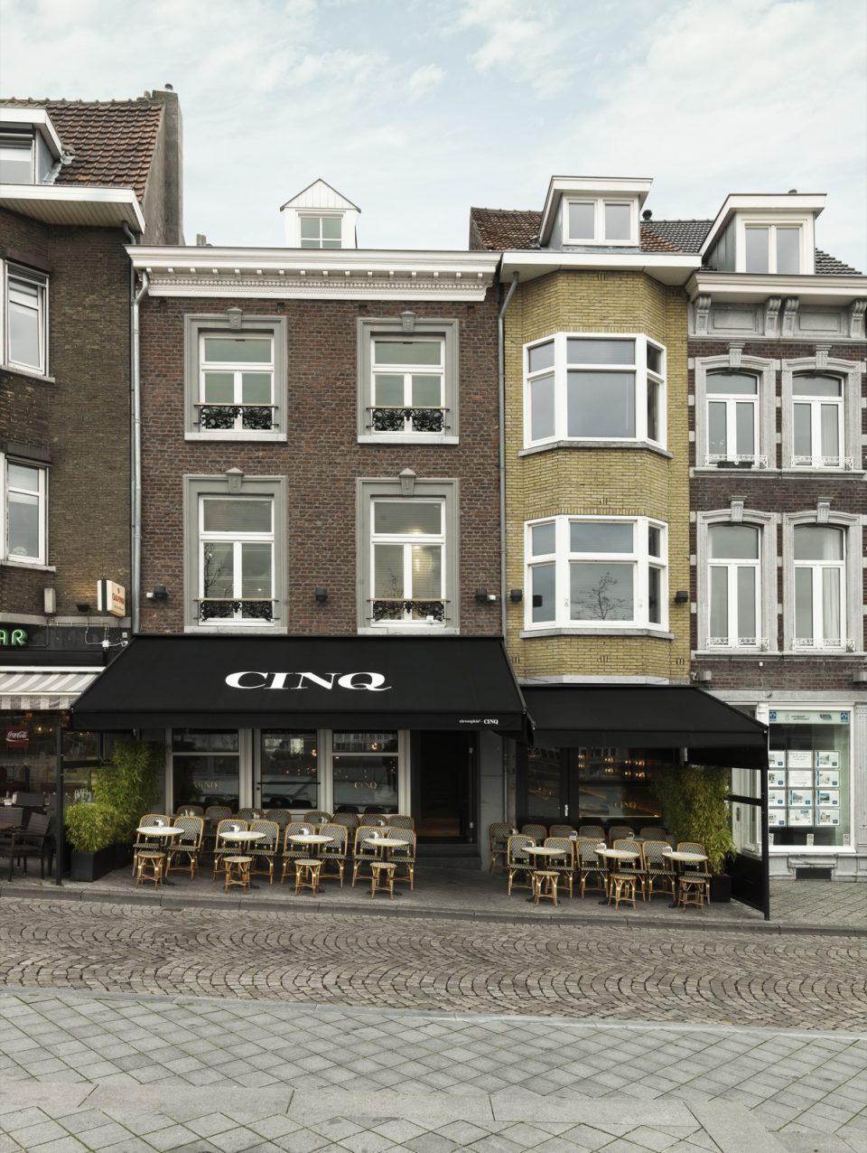 Resto Bar Cinq