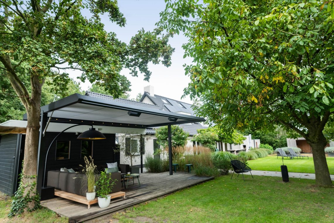 Uniek, flexibel designframe met windvaste zonwering