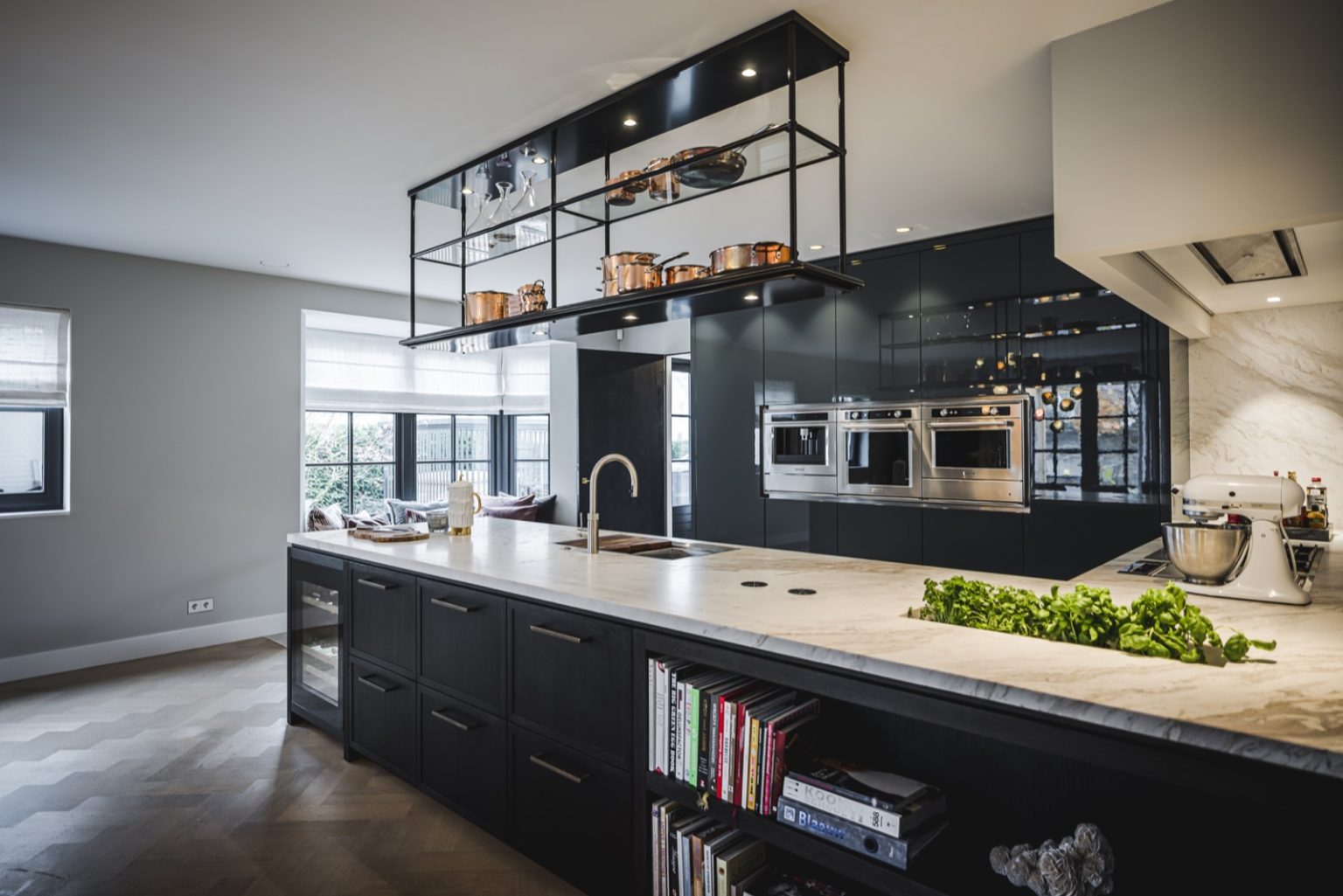 Modern custom kitchen