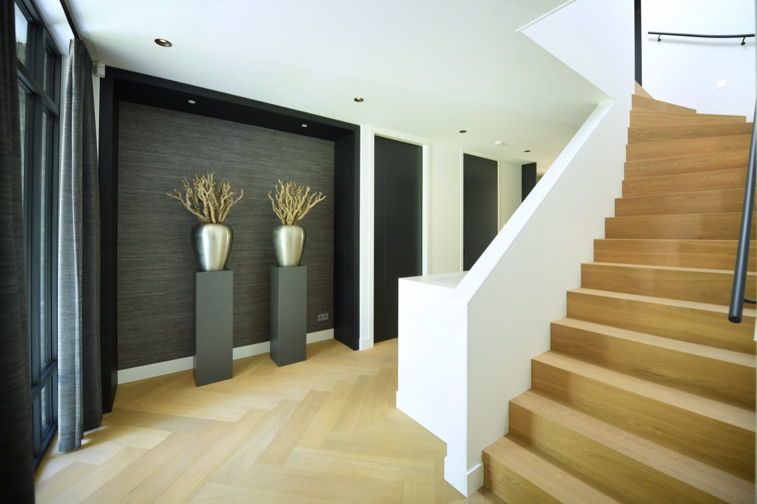 Modern townhouse with appealing architecture