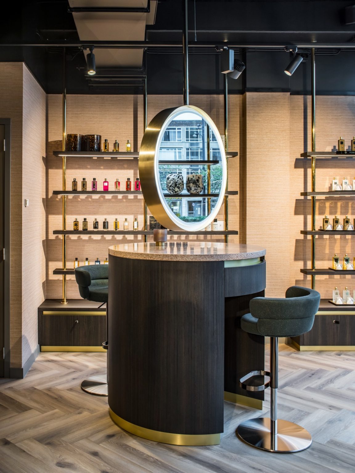 Beauty salon
