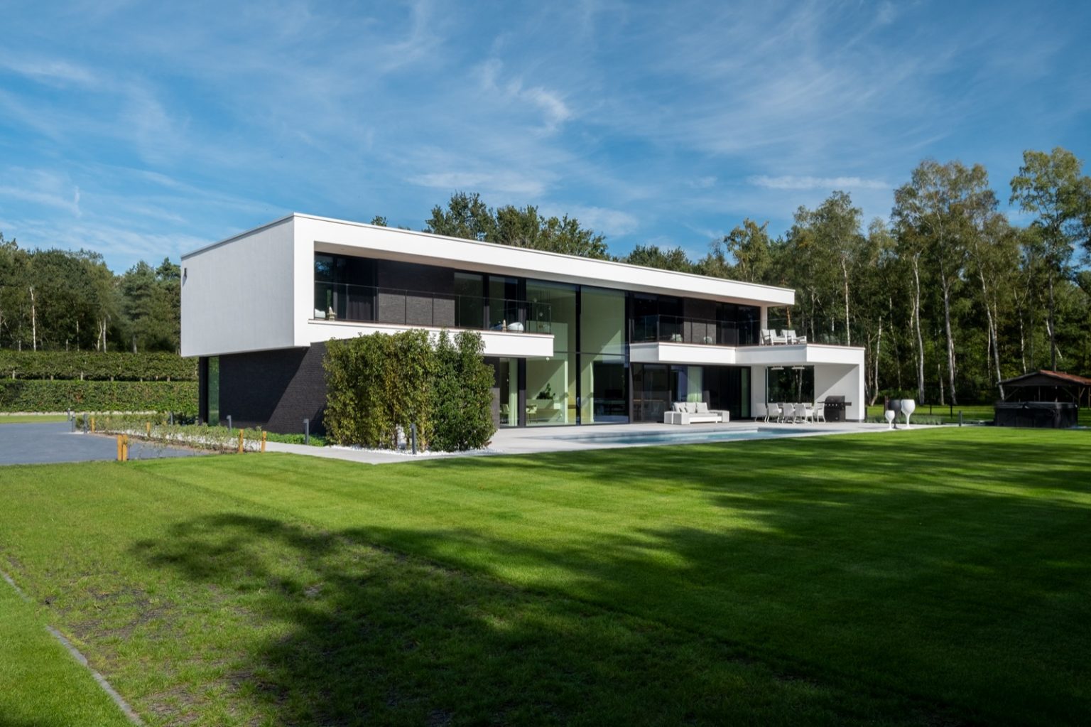 Modern villa Dilbeek