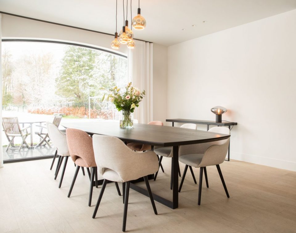 Geluk verpakt in een Charrell-interieur