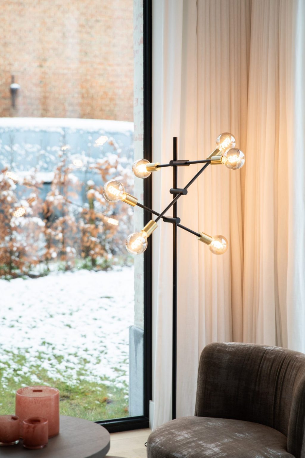 Geluk verpakt in een Charrell-interieur