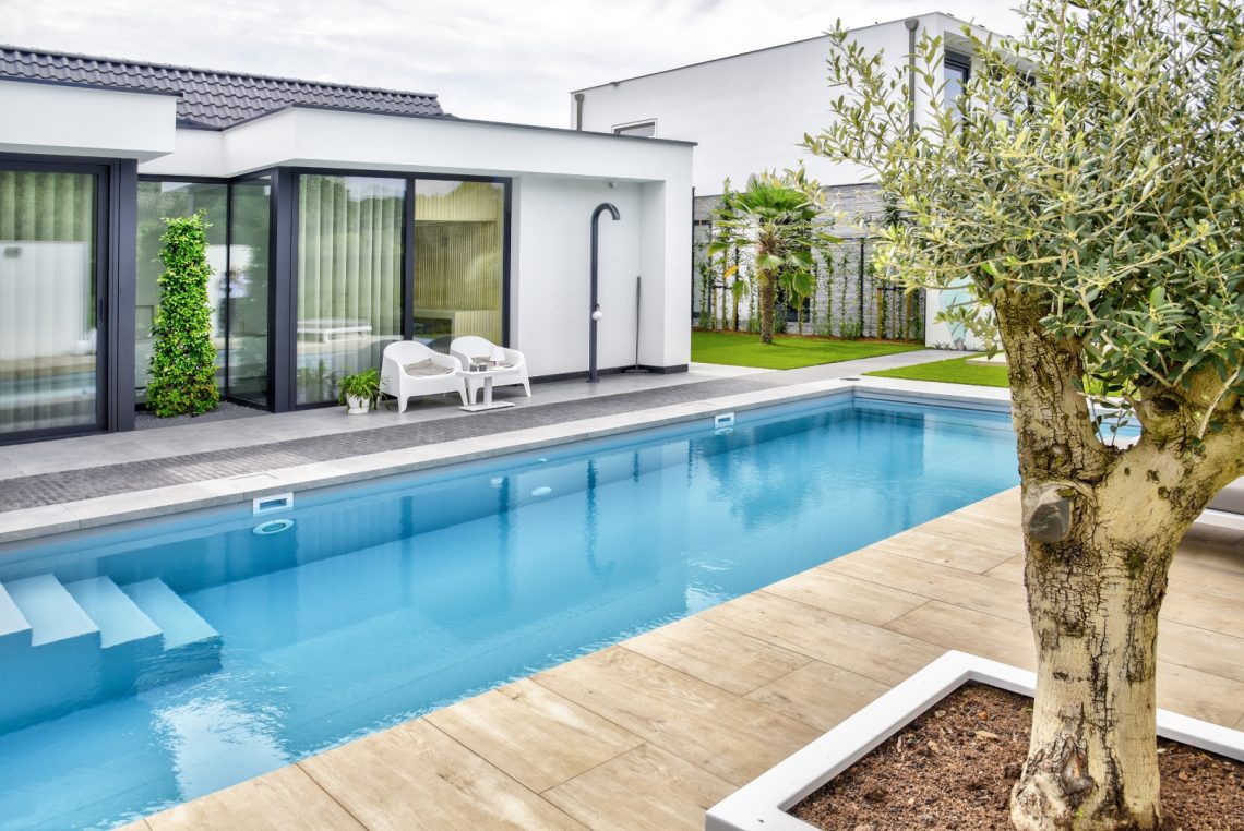 Swimming pool in Berkel-Enschot