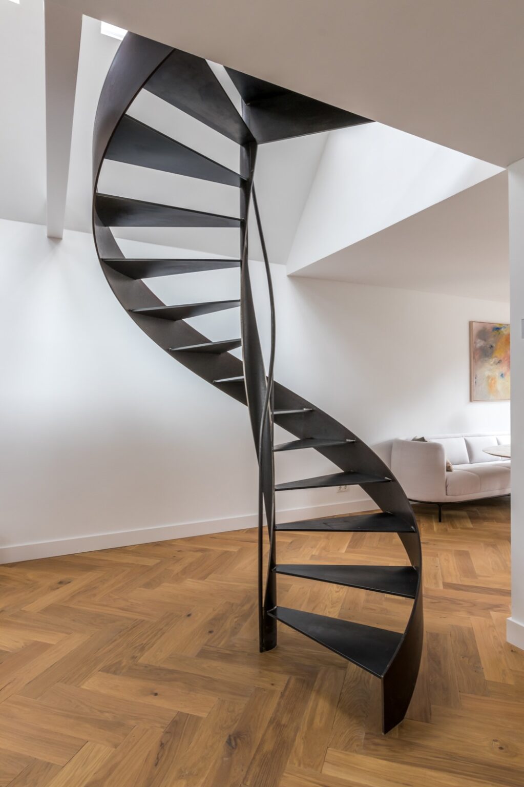 Steel spiral staircase