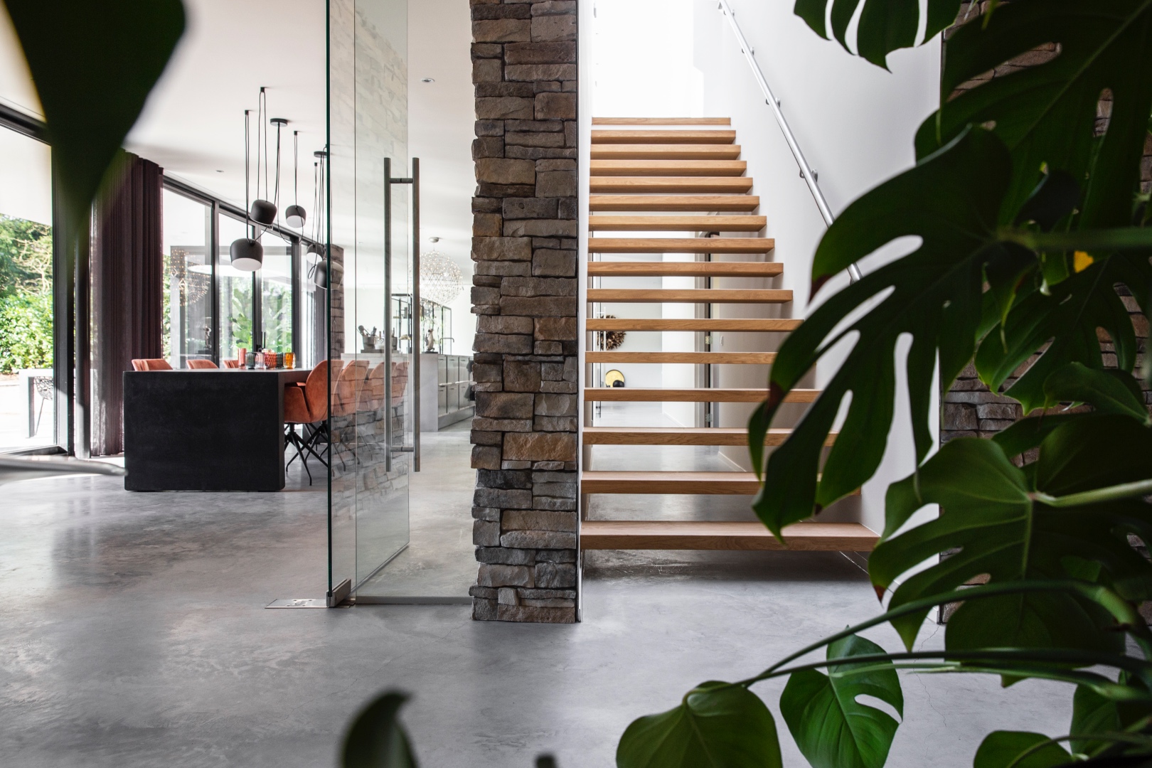 What is a floated concrete floor? - HOOG.design - Exclusive living ...