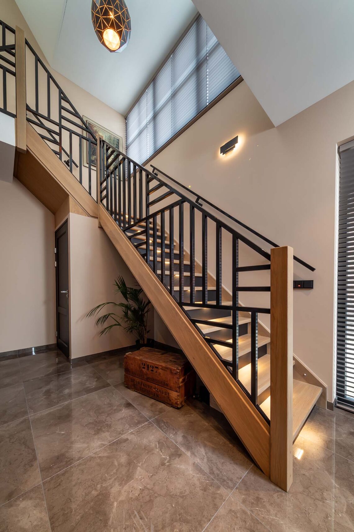 Modern solid oak staircase