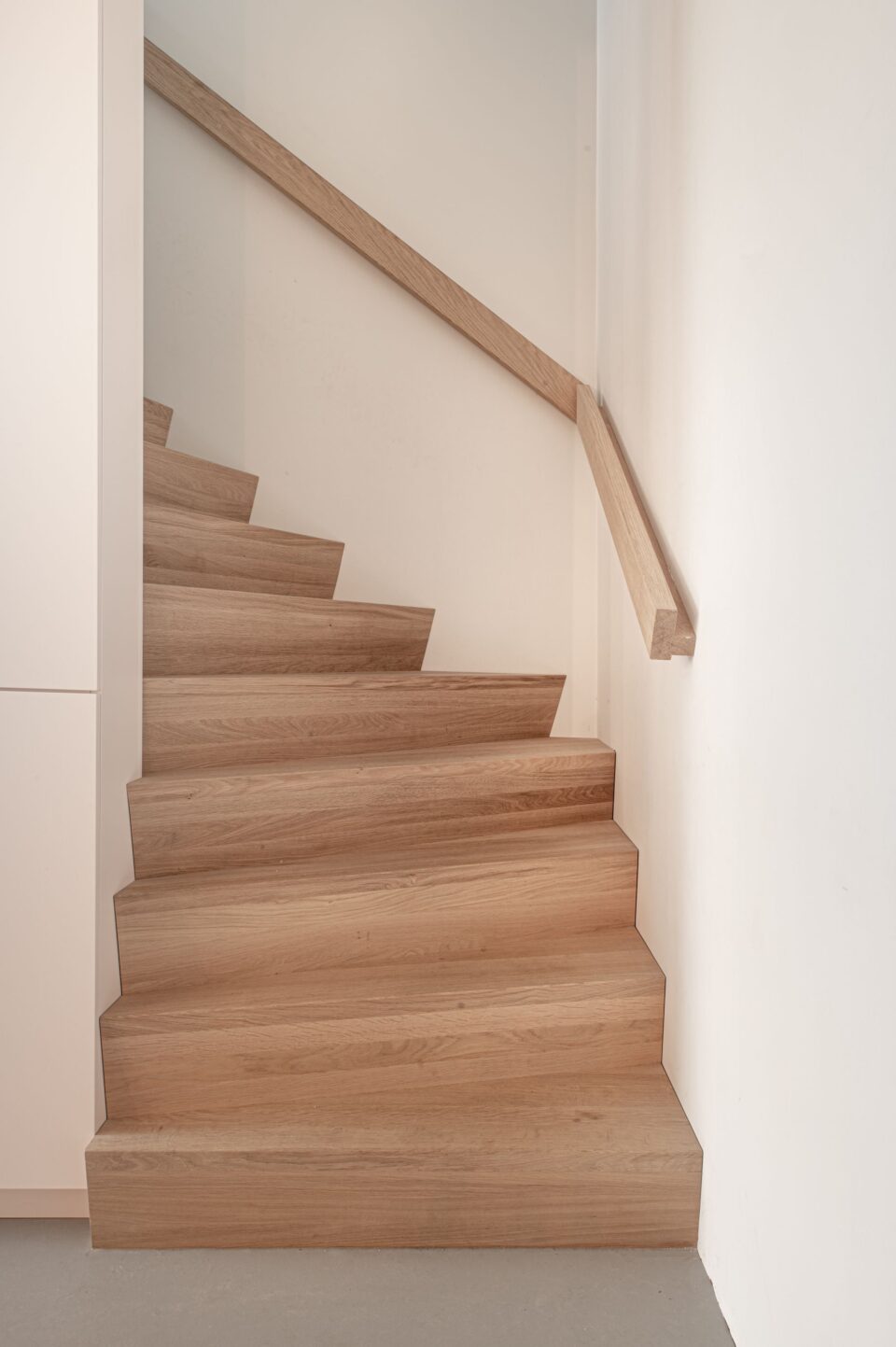 Modern Z-staircase - HOOG.design - Exclusive living inspiration