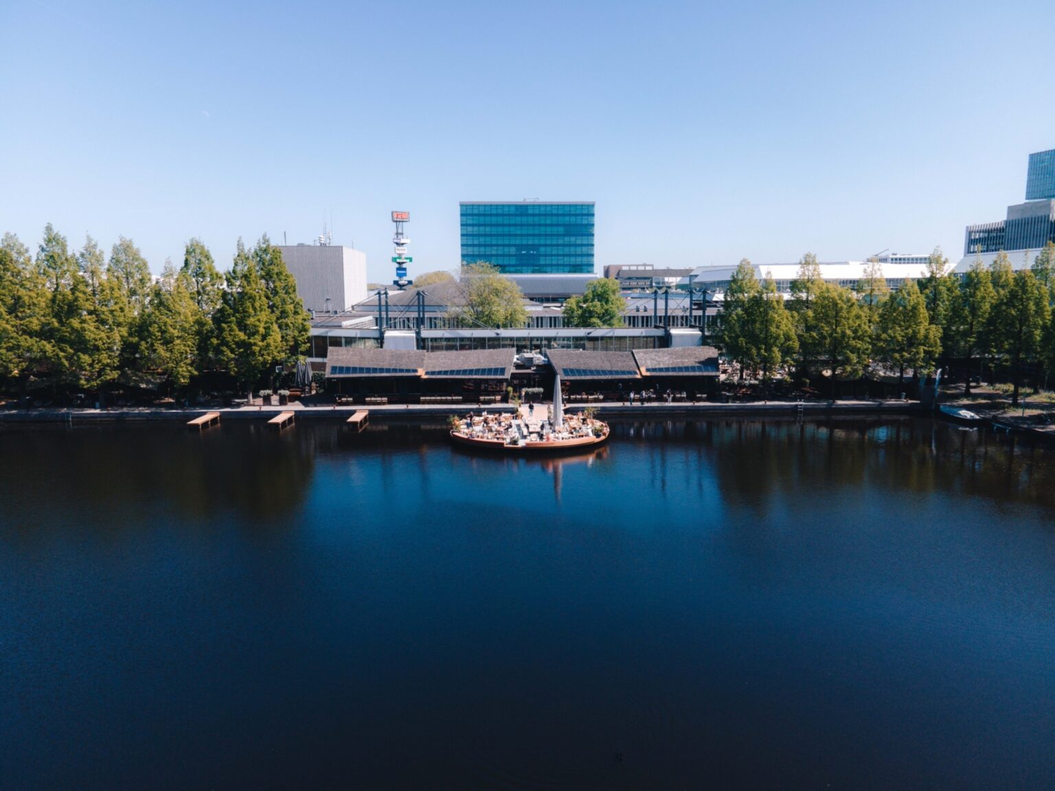 Strandzuid reopened in Amsterdam - HOOG.design - Exclusive living ...