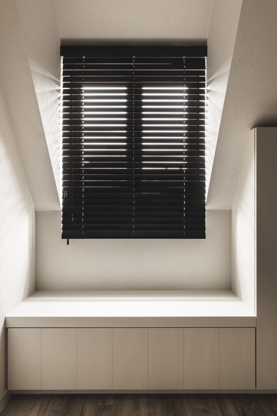 Oasis of calm through the use of soft, homogeneous and seamless ...