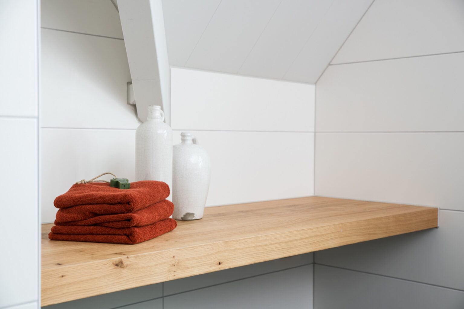 Stijlvolle badkamer met een losstaand bad