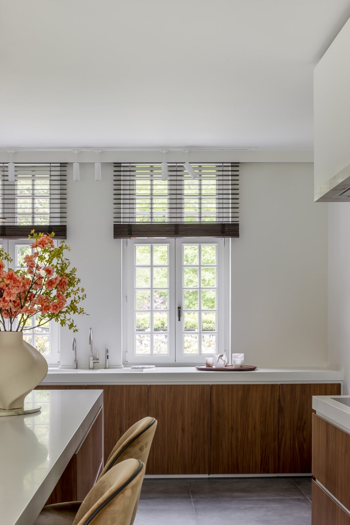 Total renovation with exclusive interior