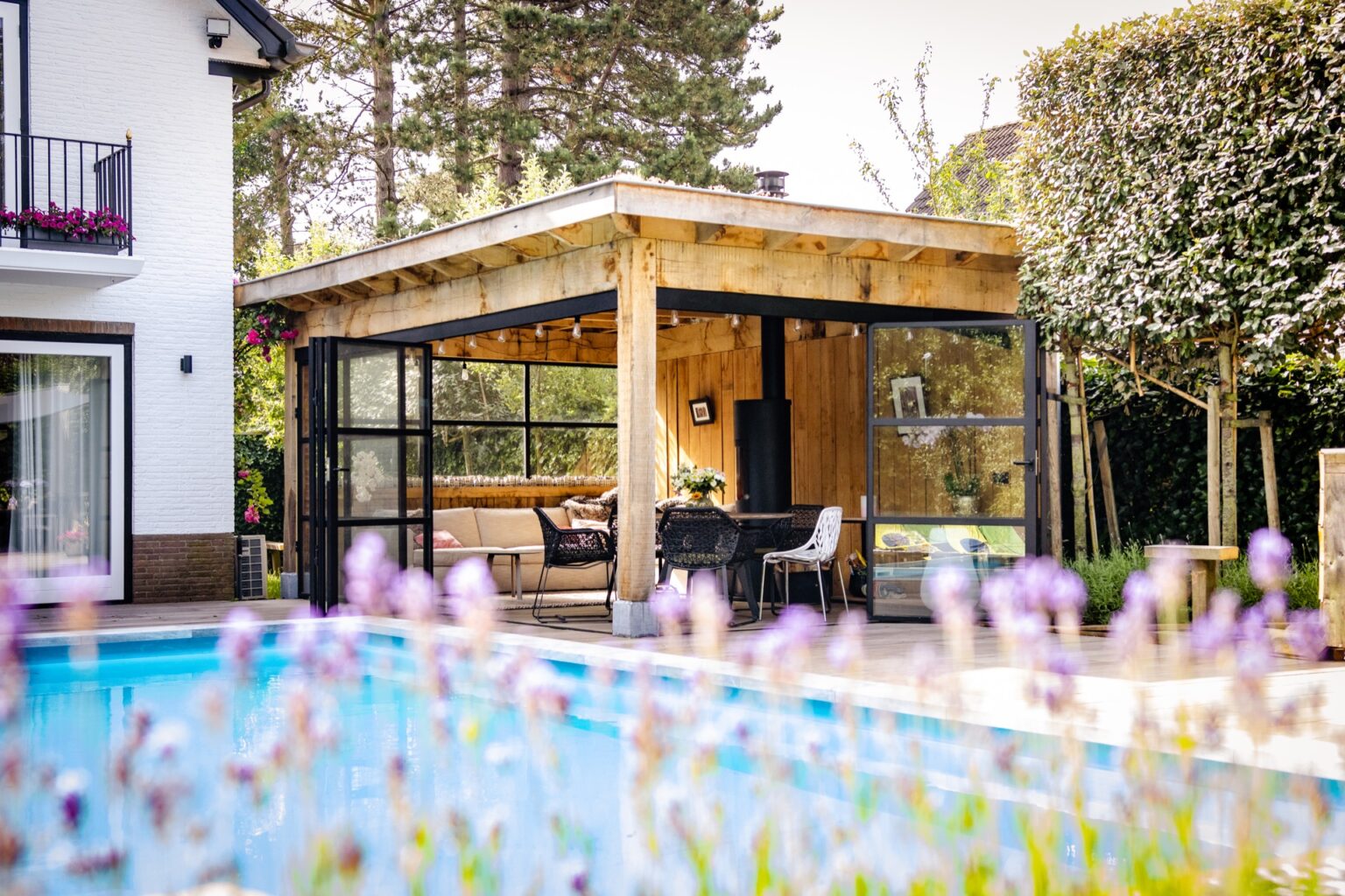 Sfeervolle tuinkamer