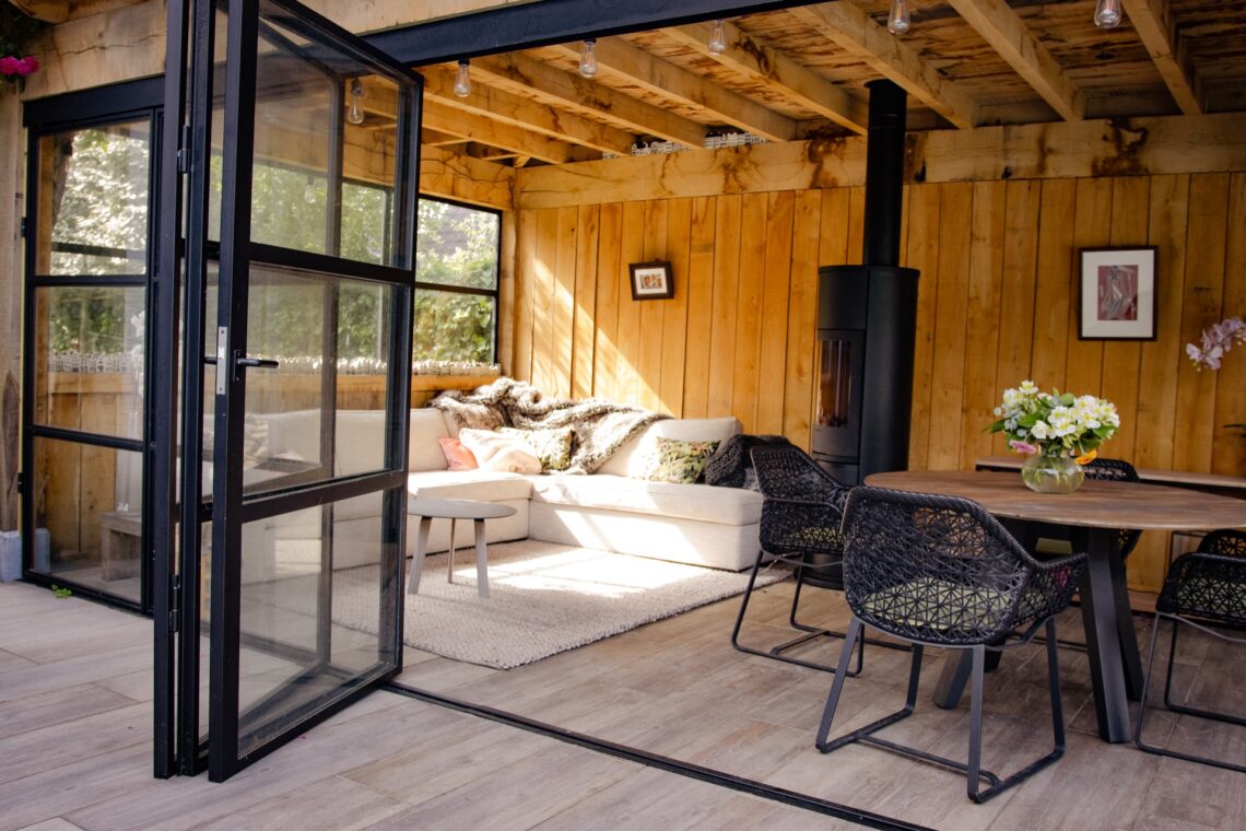 Sfeervolle tuinkamer