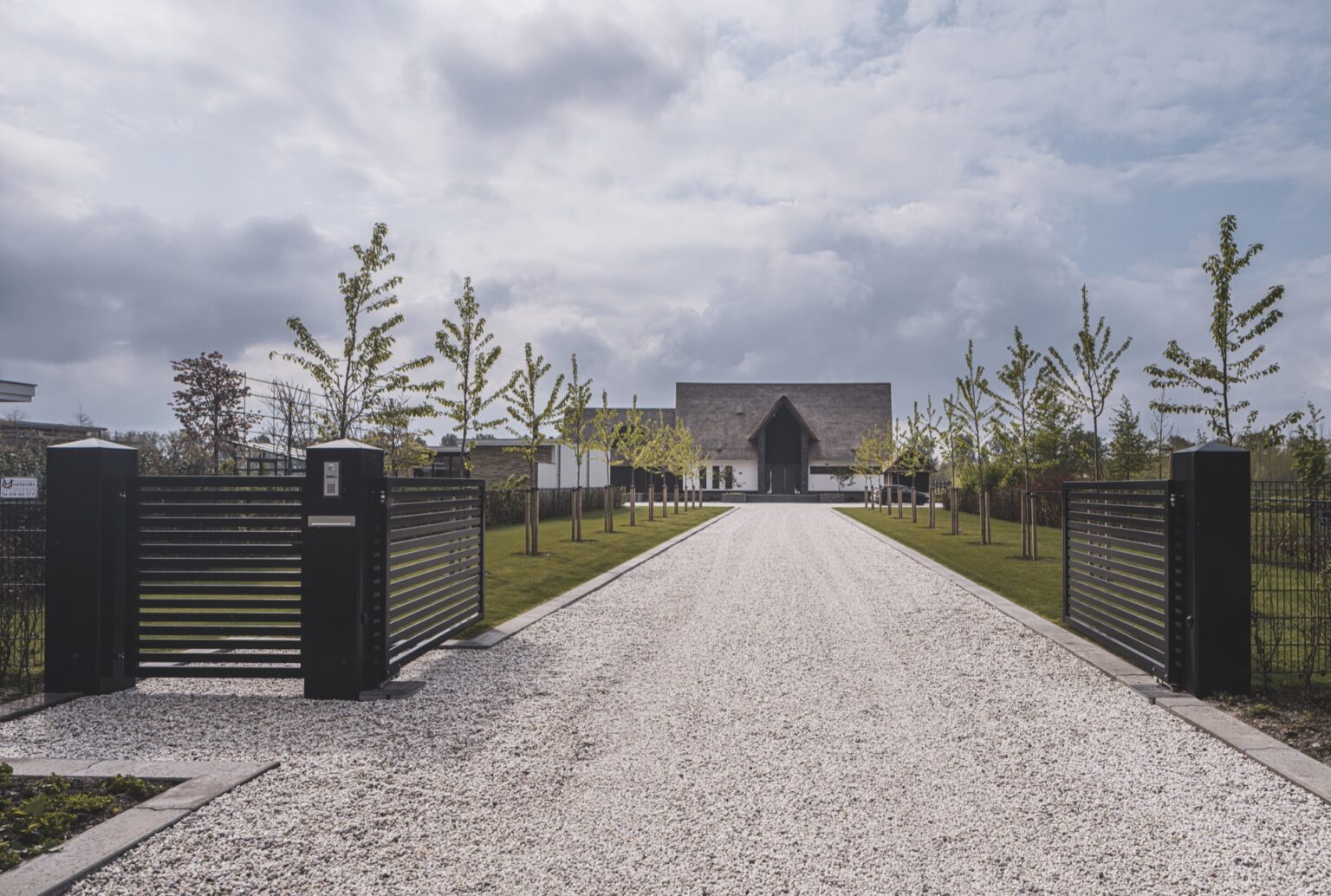 Country house with pool, Numansdorp