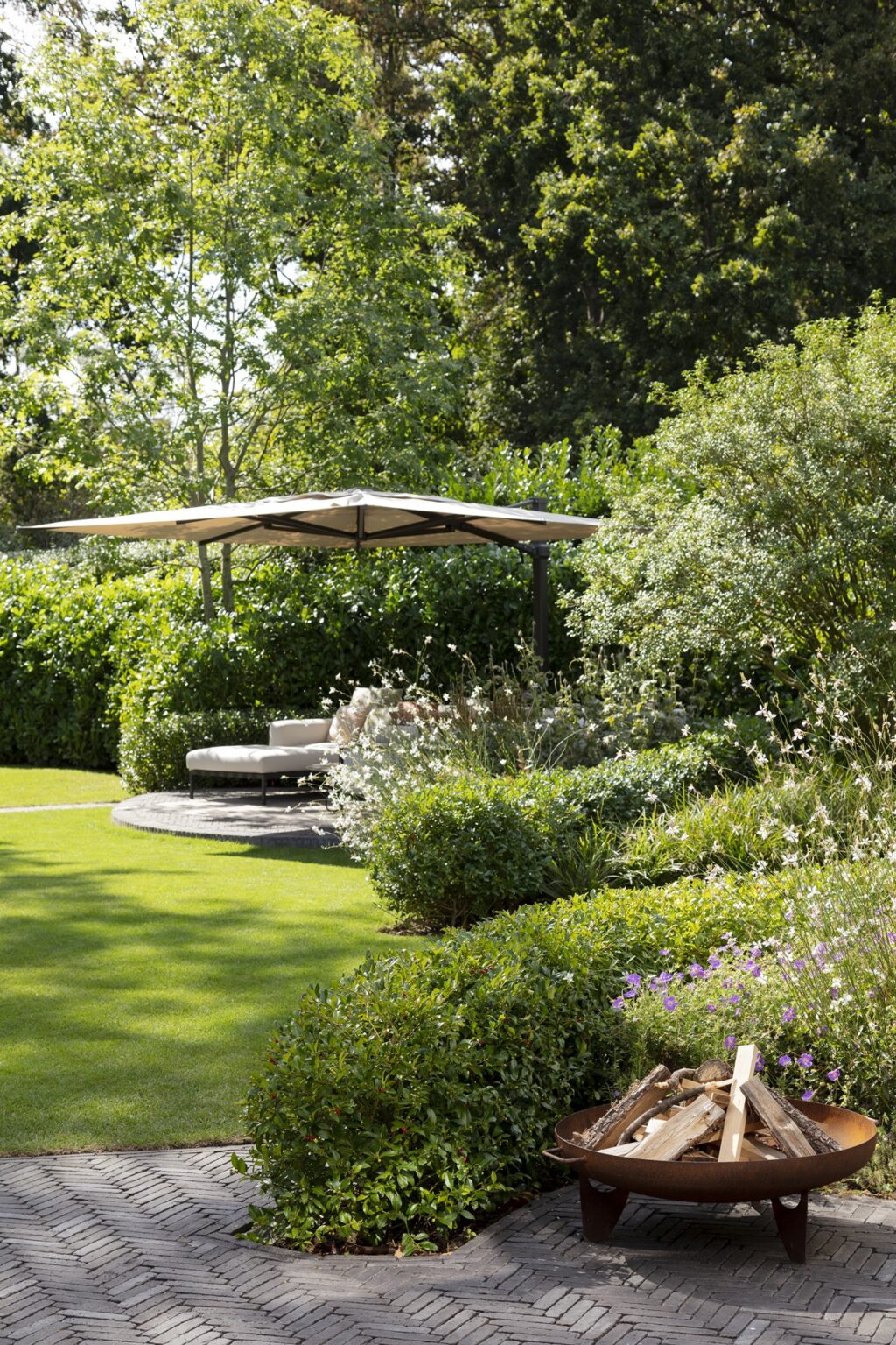 Exclusive coastal garden in Knokke