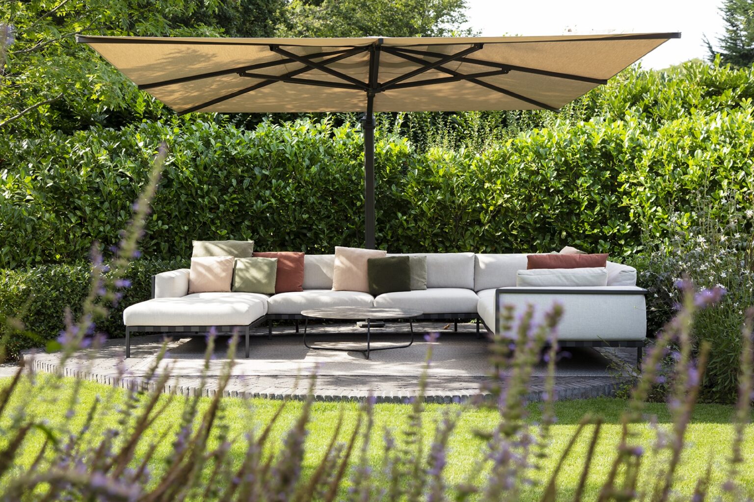 Exclusive coastal garden in Knokke