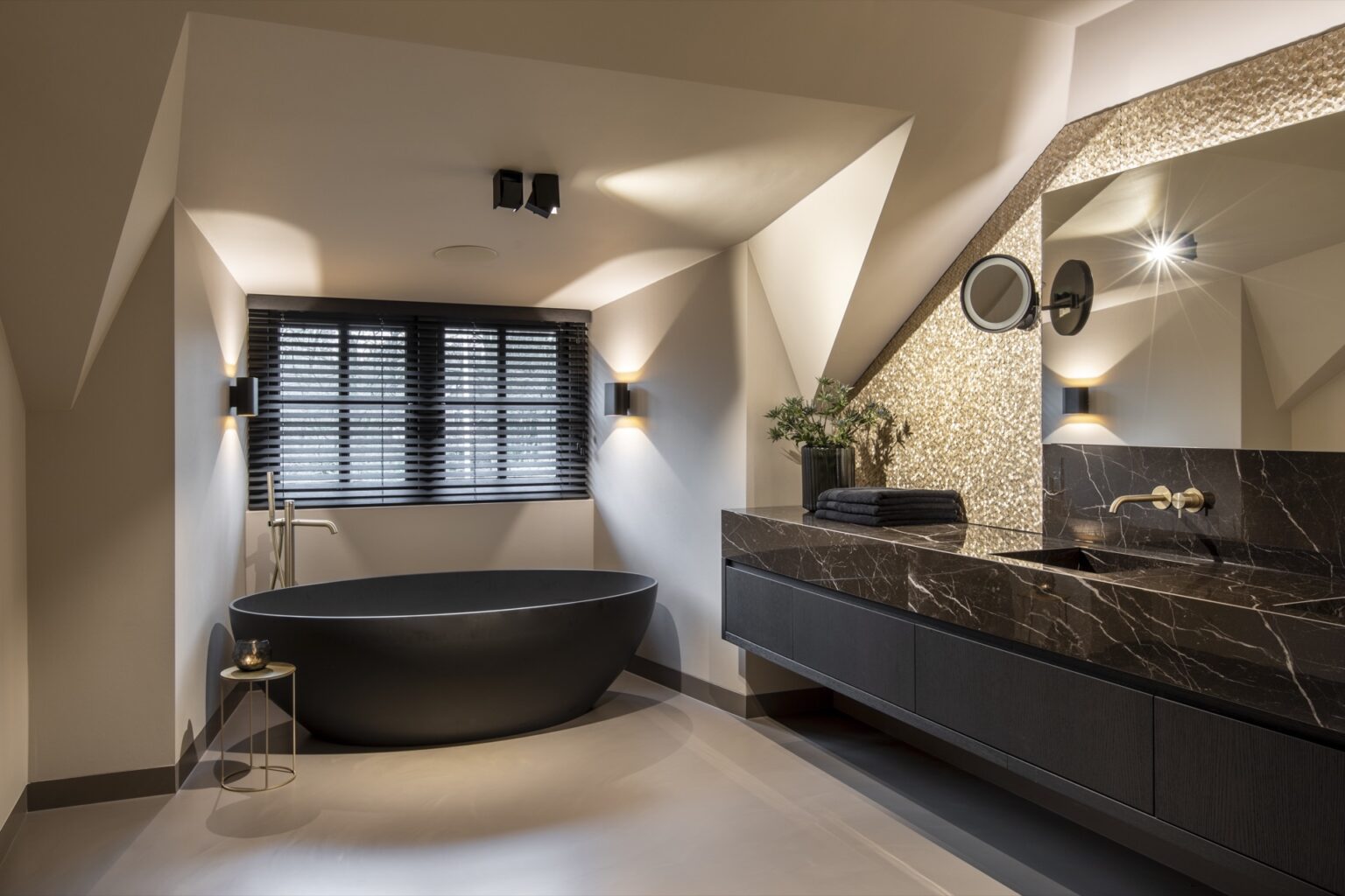 Renovation villa in Zeeland with cast floors and wall panels