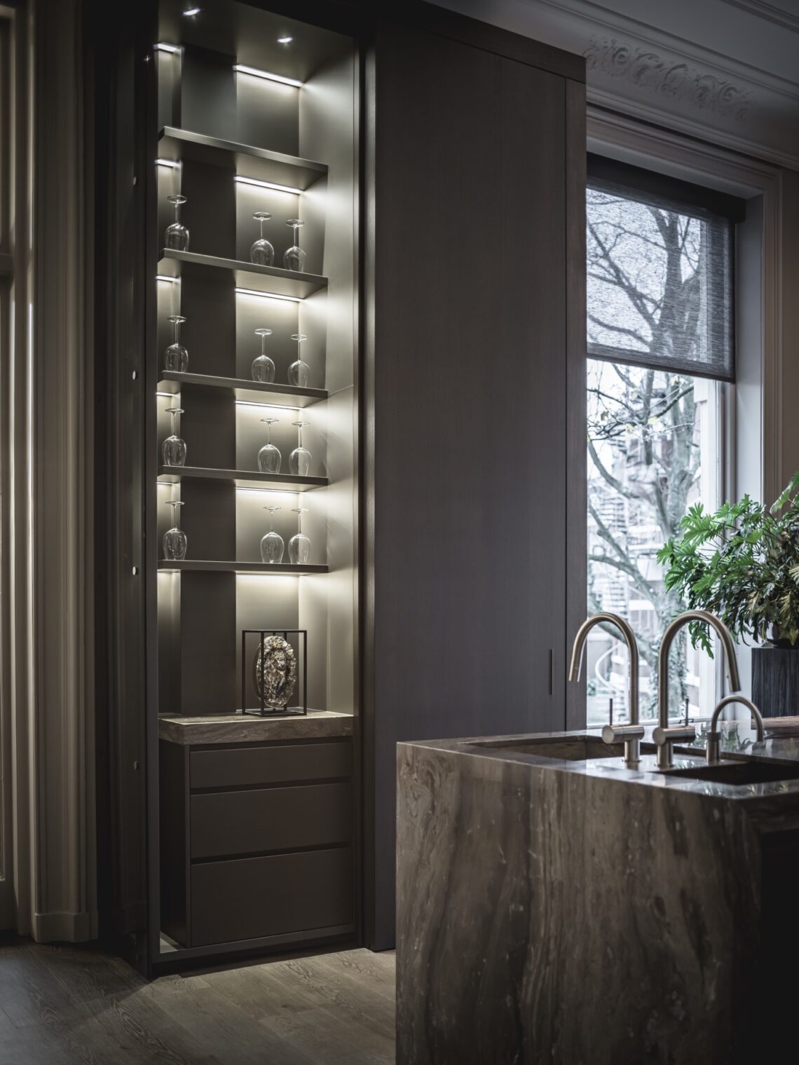 Luxury kitchen with prestigious look