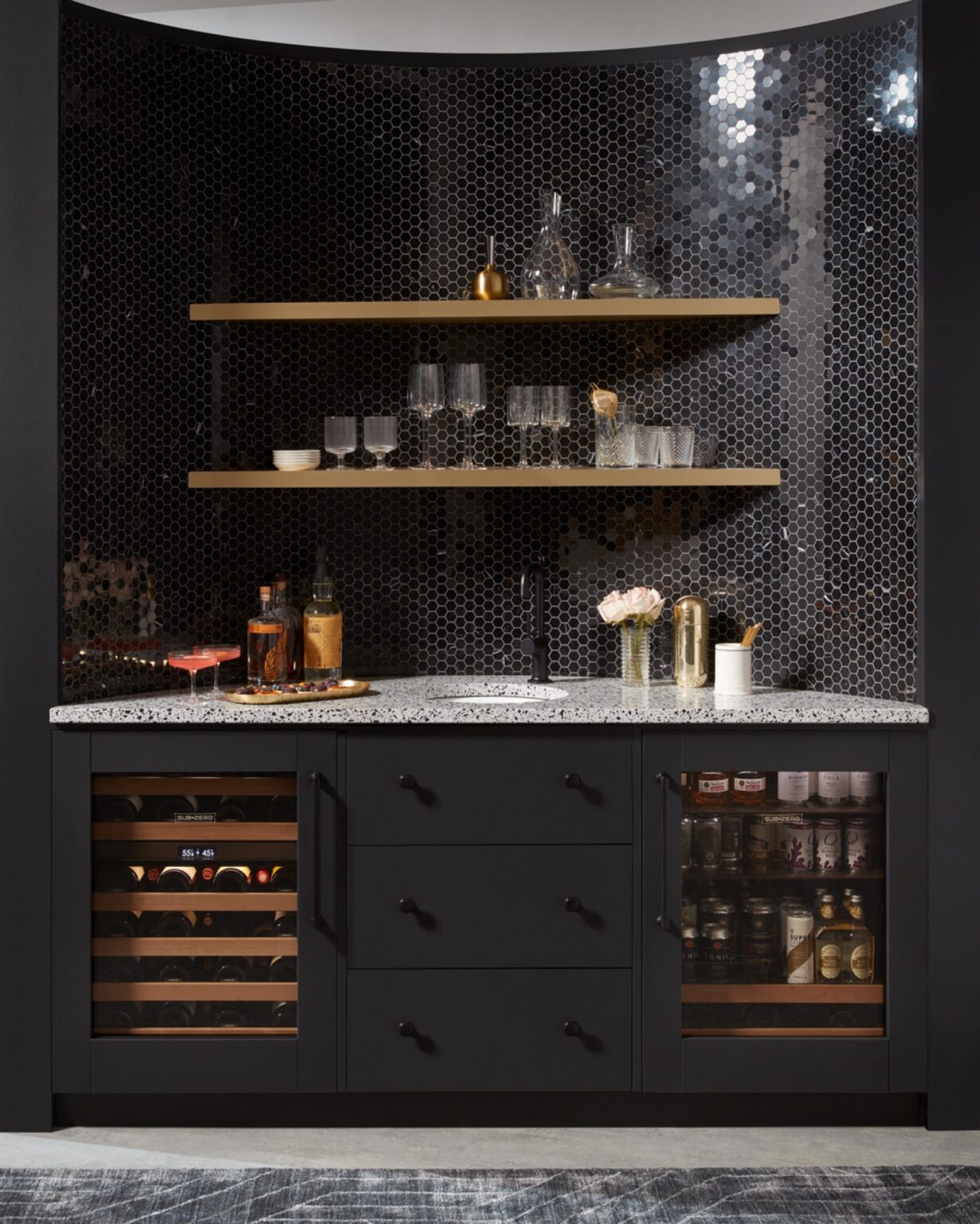 Beverage center