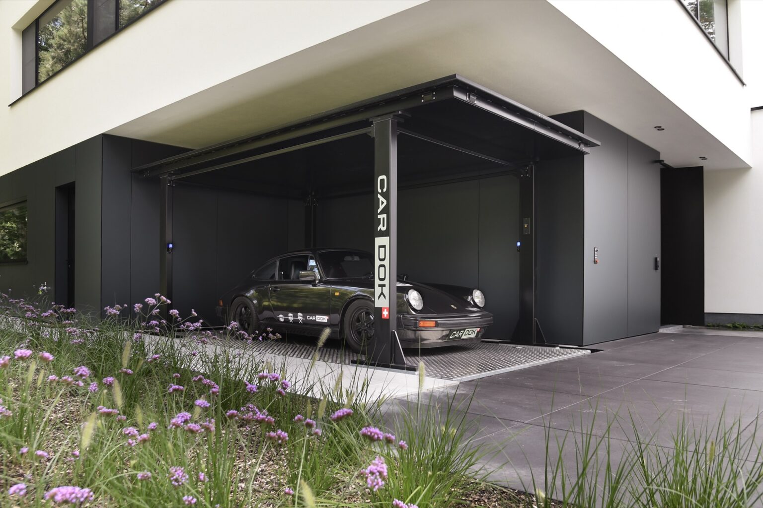 Cardok autolift in villa Kapellen