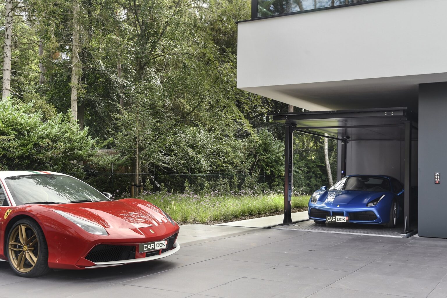 Cardok autolift in villa Kapellen