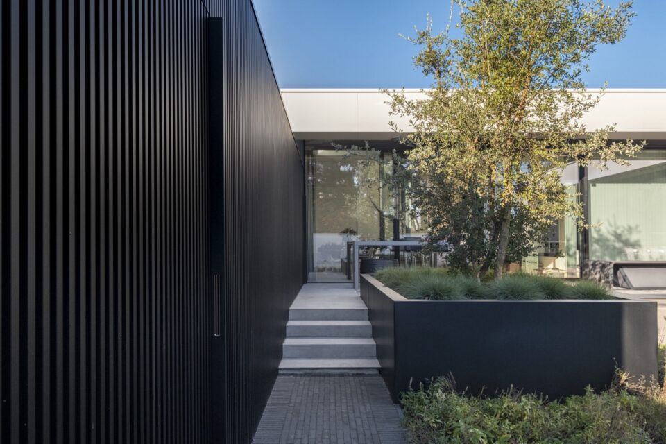 Exclusive detached house