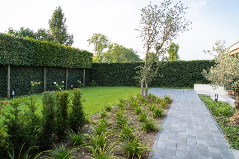 Project driveway and garden - HOOG.design - Exclusive living inspiration