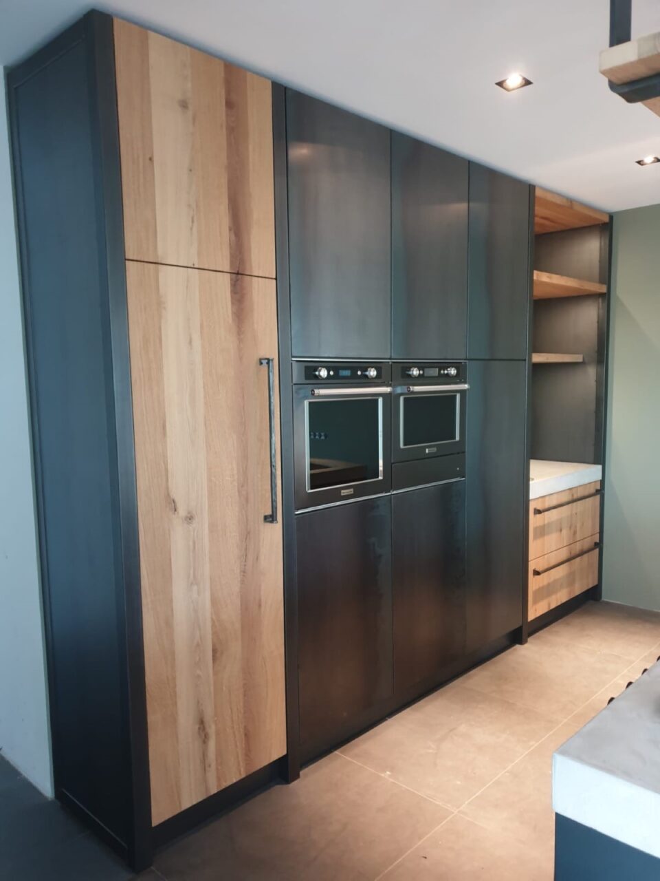 Atmospheric wooden kitchen