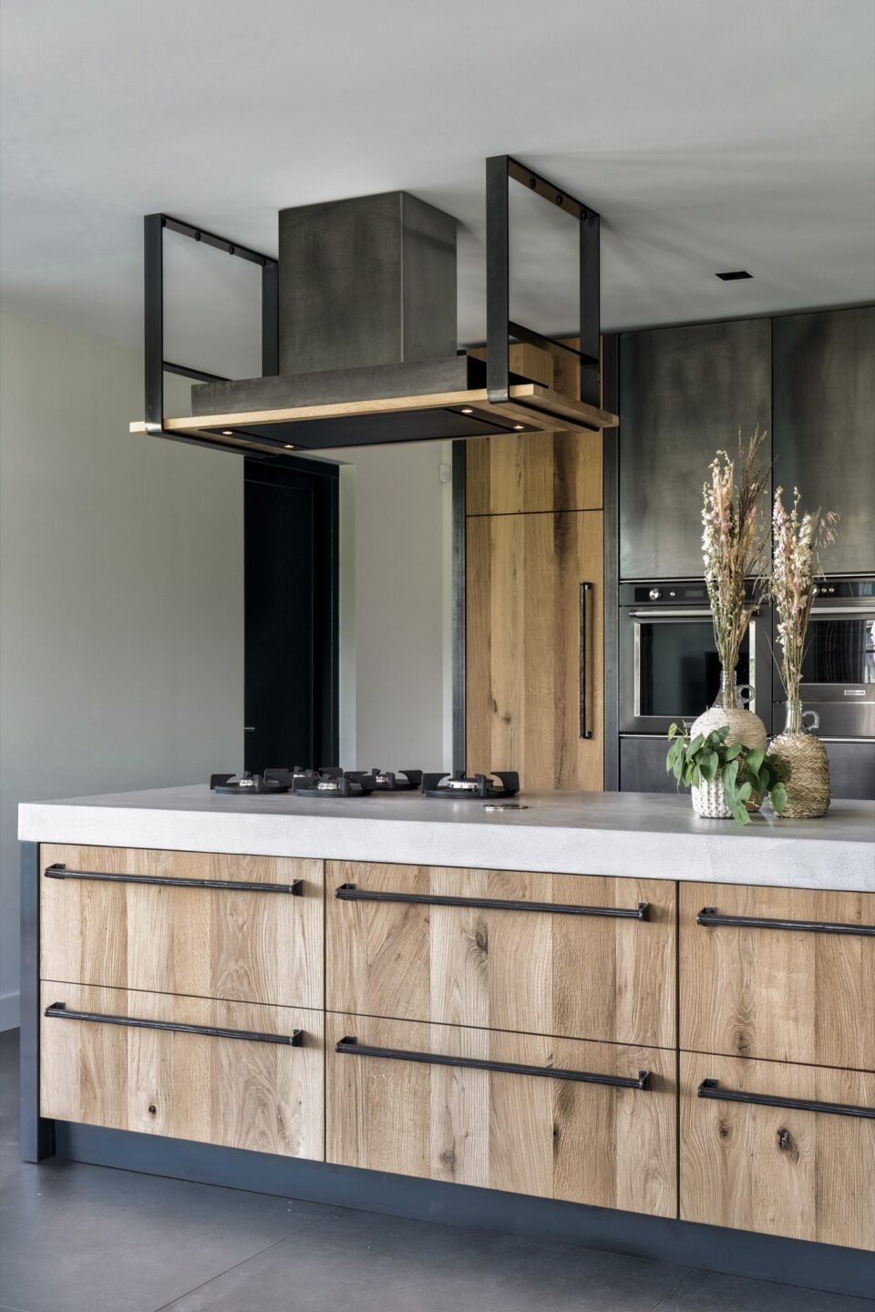 Atmospheric wooden kitchen