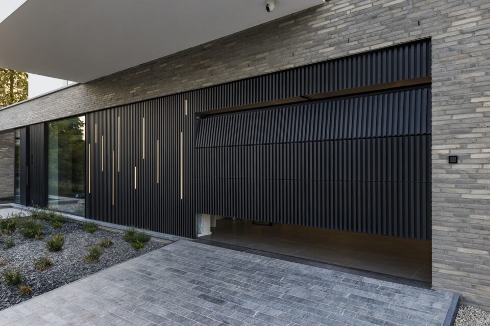 Linarte cladding