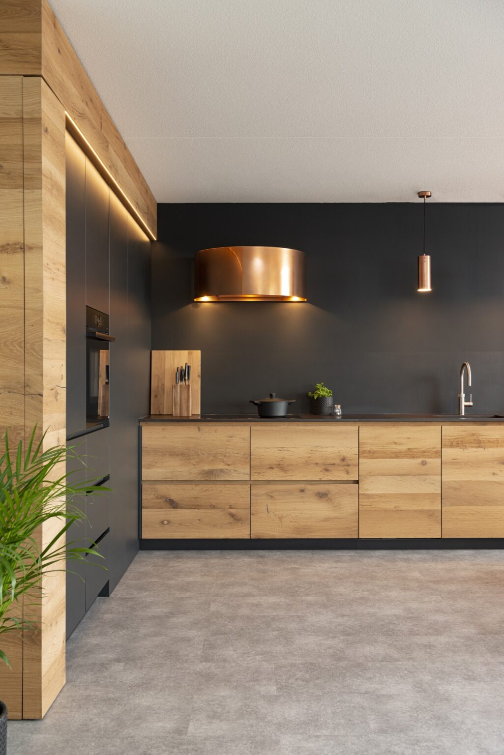 Modern old oak kitchen