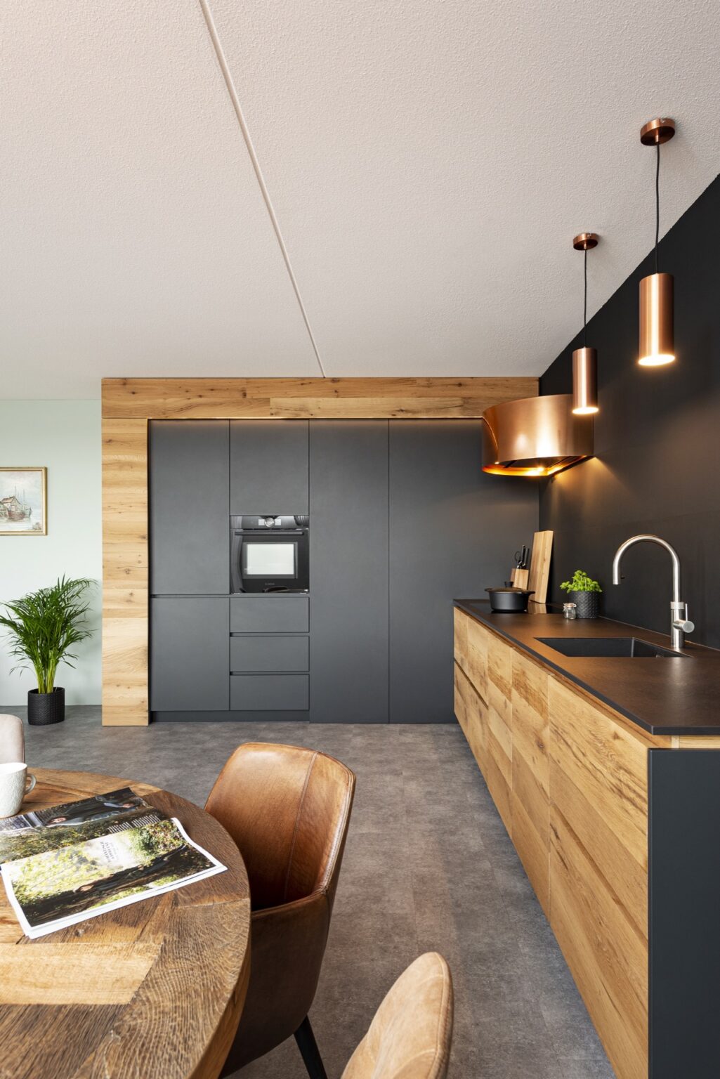Modern old oak kitchen