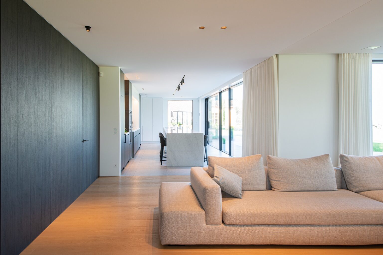 Modern warm interior
