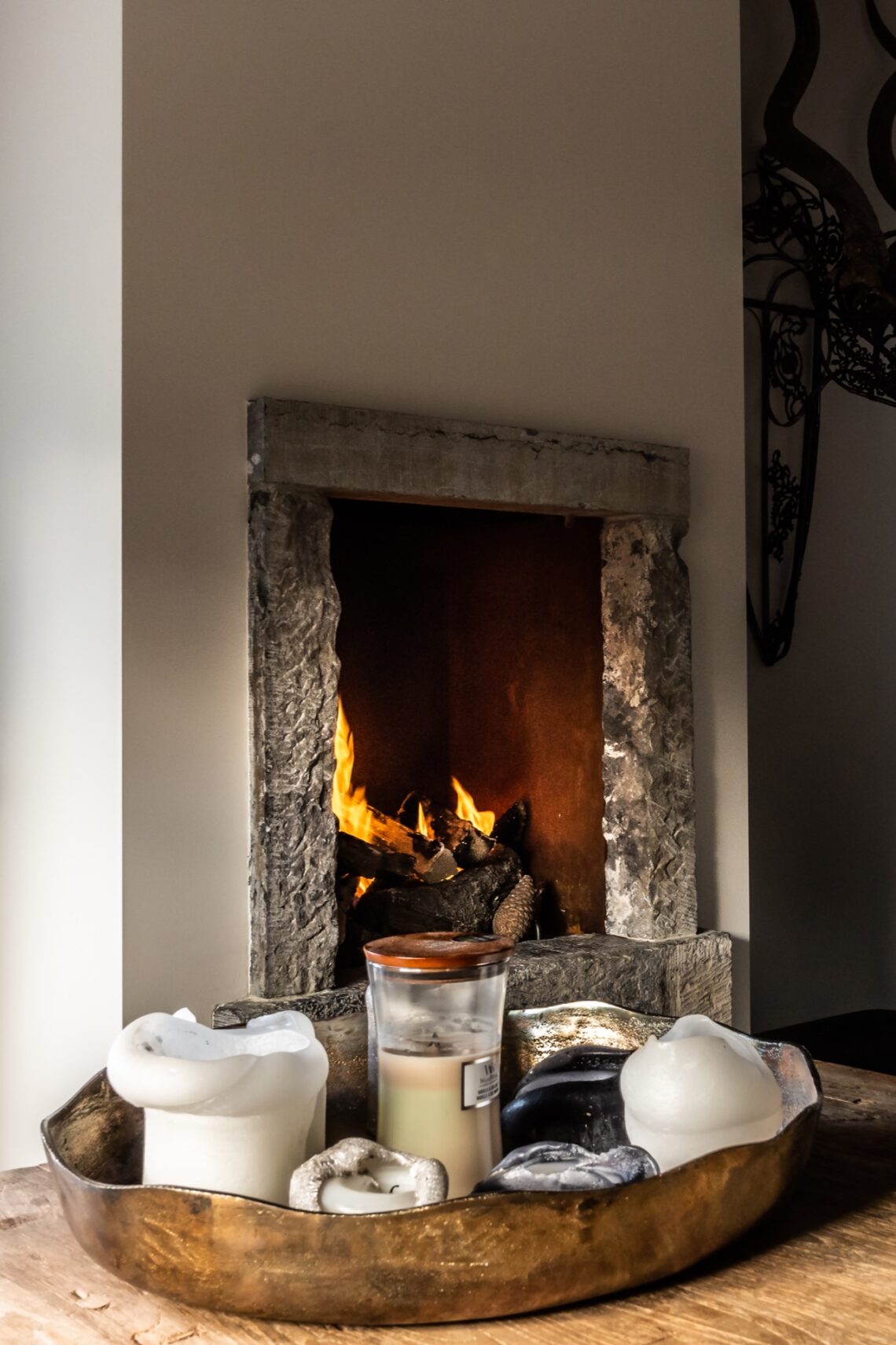 Fireplaces in rural interiors