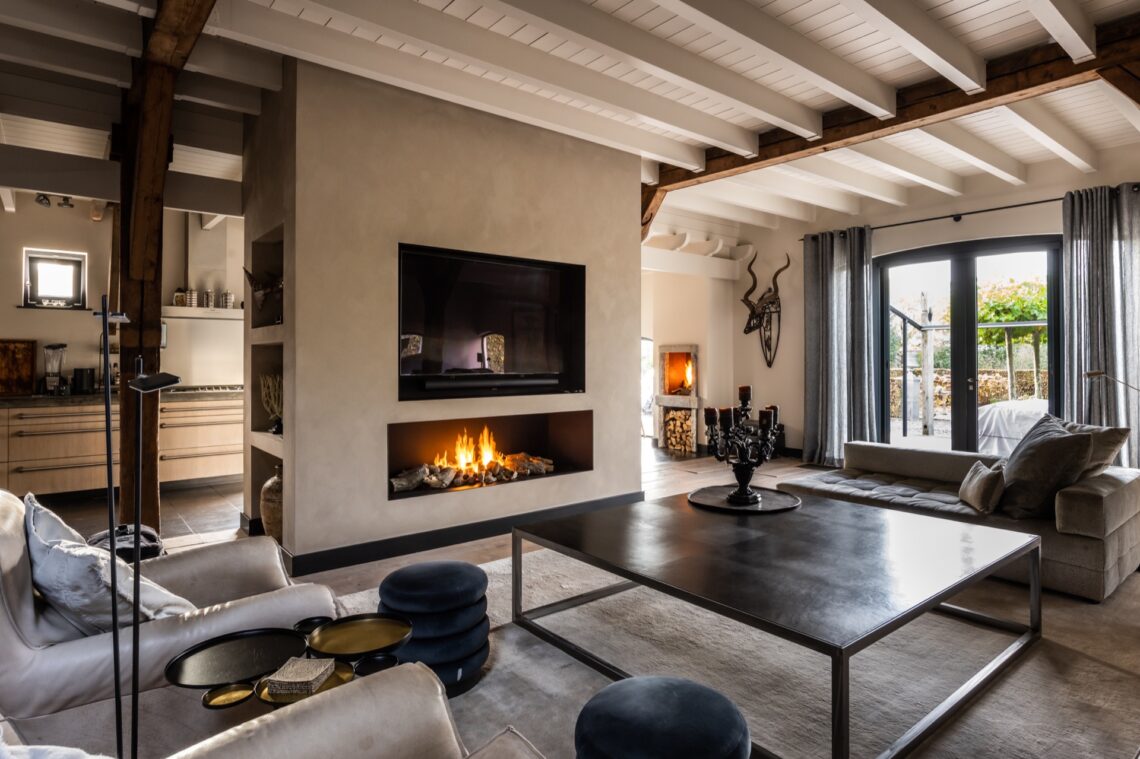 Fireplaces in rural interiors