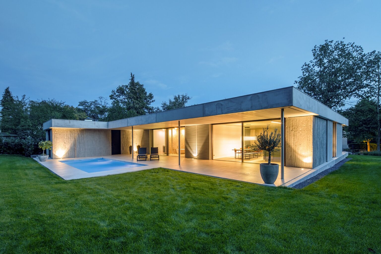 Villa in concrete - Venlo