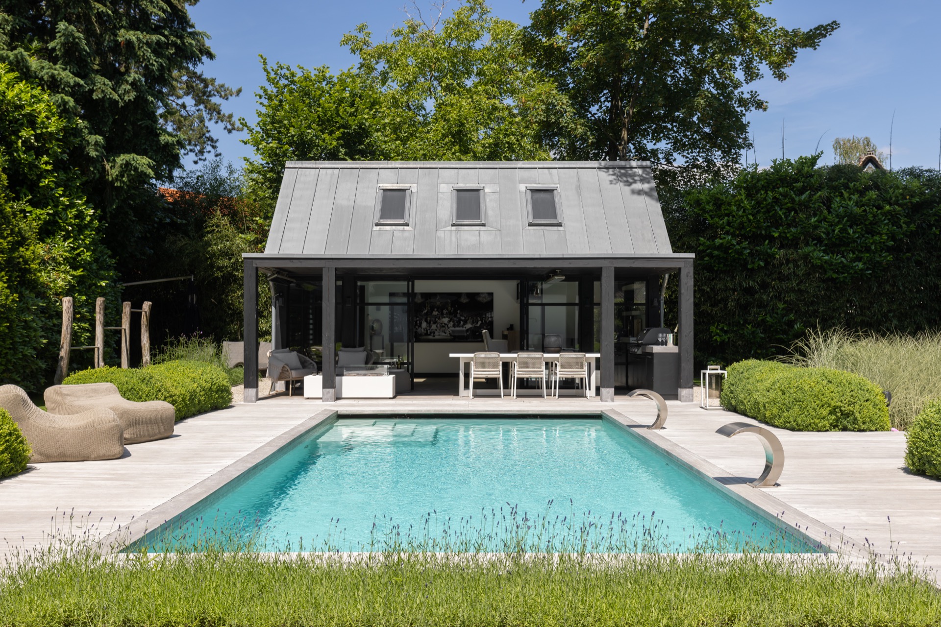 5x een luxe poolhouse van hout