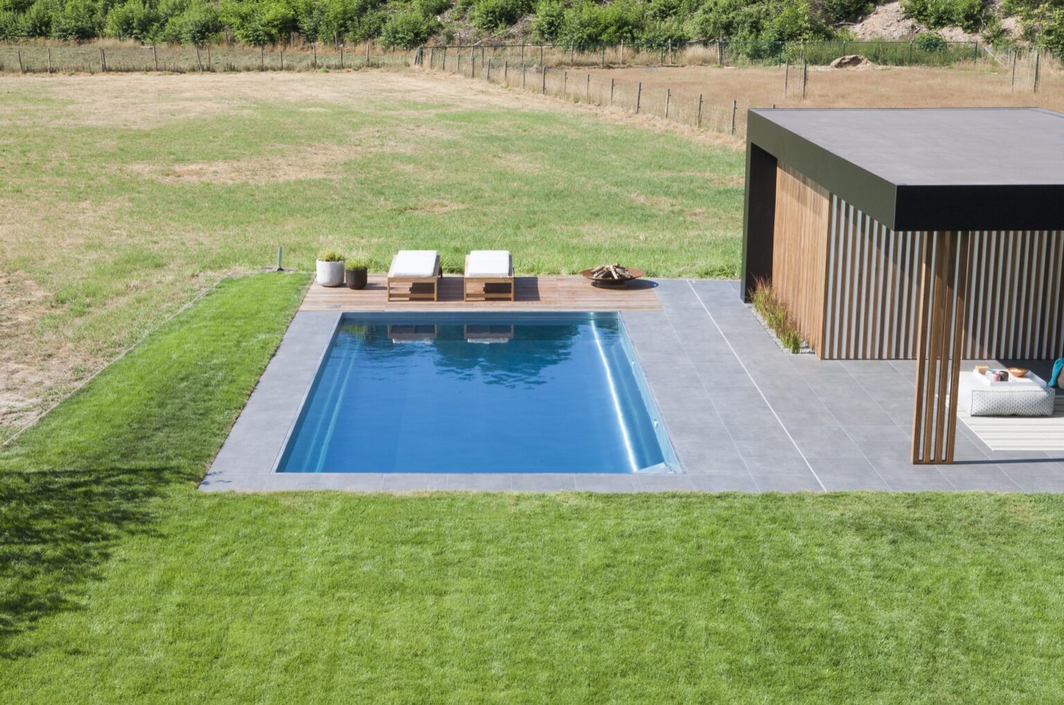 The Modern Trespa Outbuilding - HOOG.design - Exclusive living inspiration