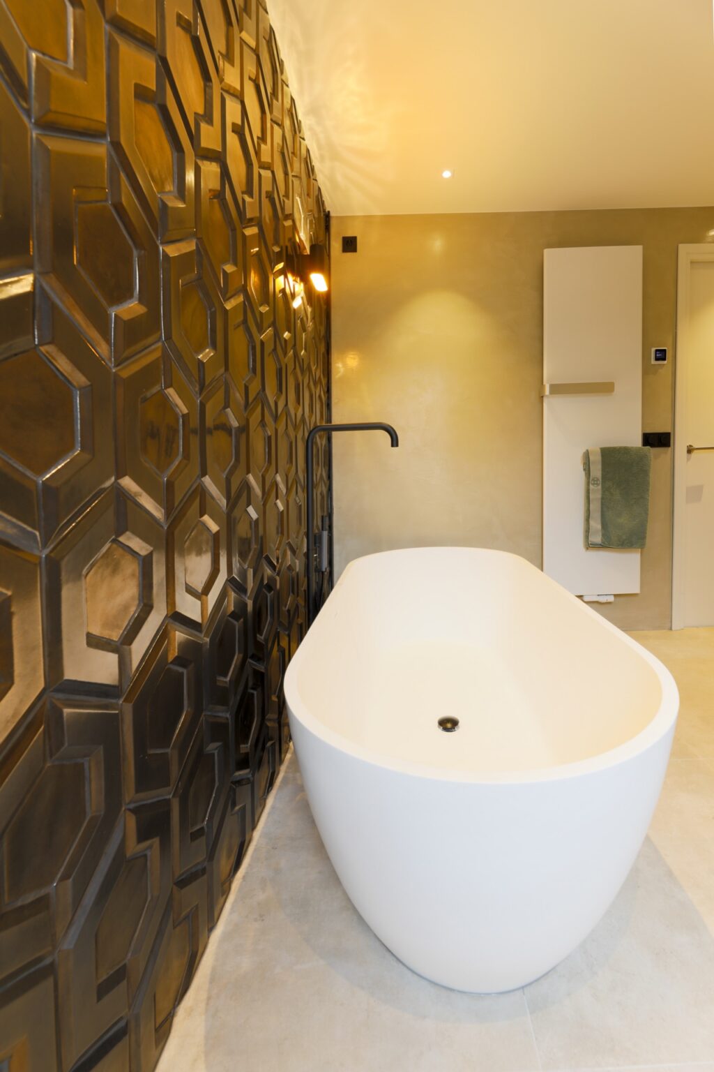 De Royal Bathroom - HOOG.design - Exclusive living inspiration